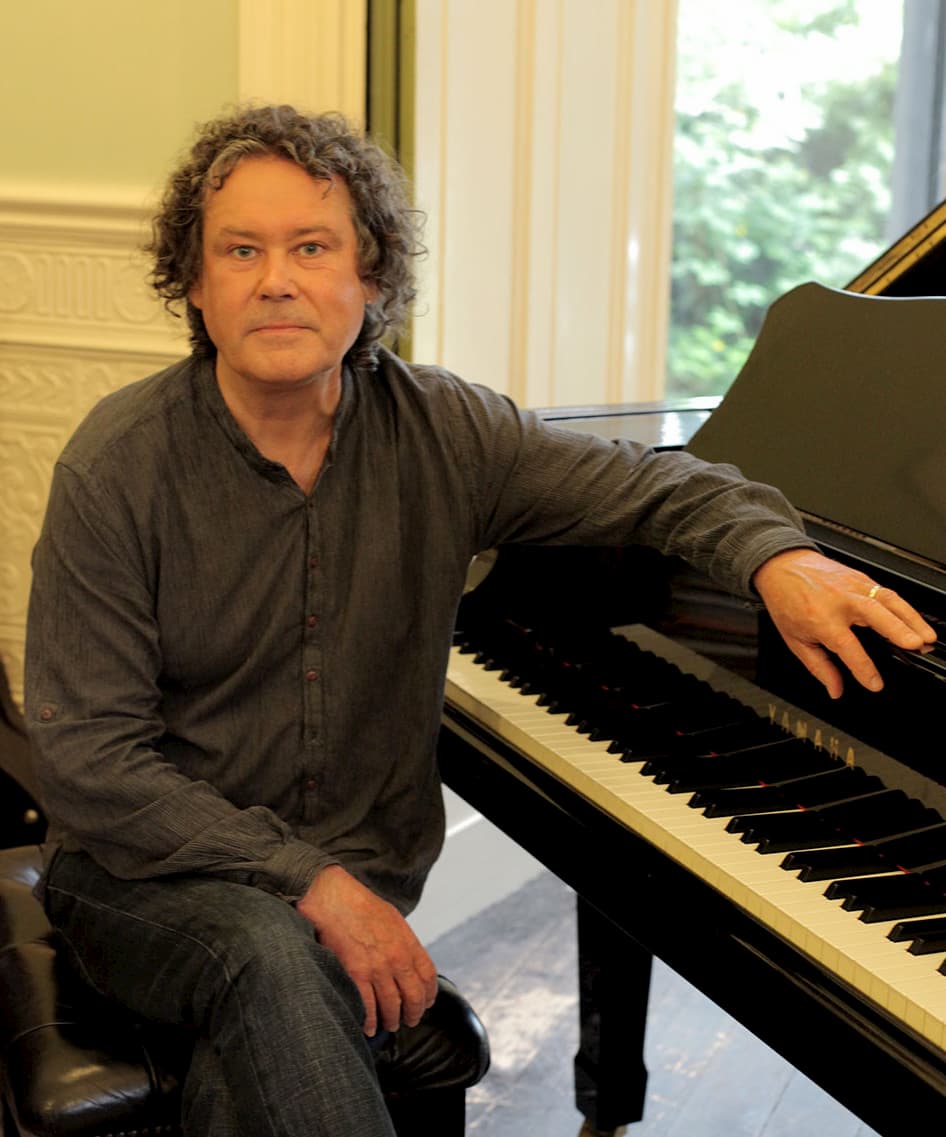 About Us - Nicholas Wright Music Tuition